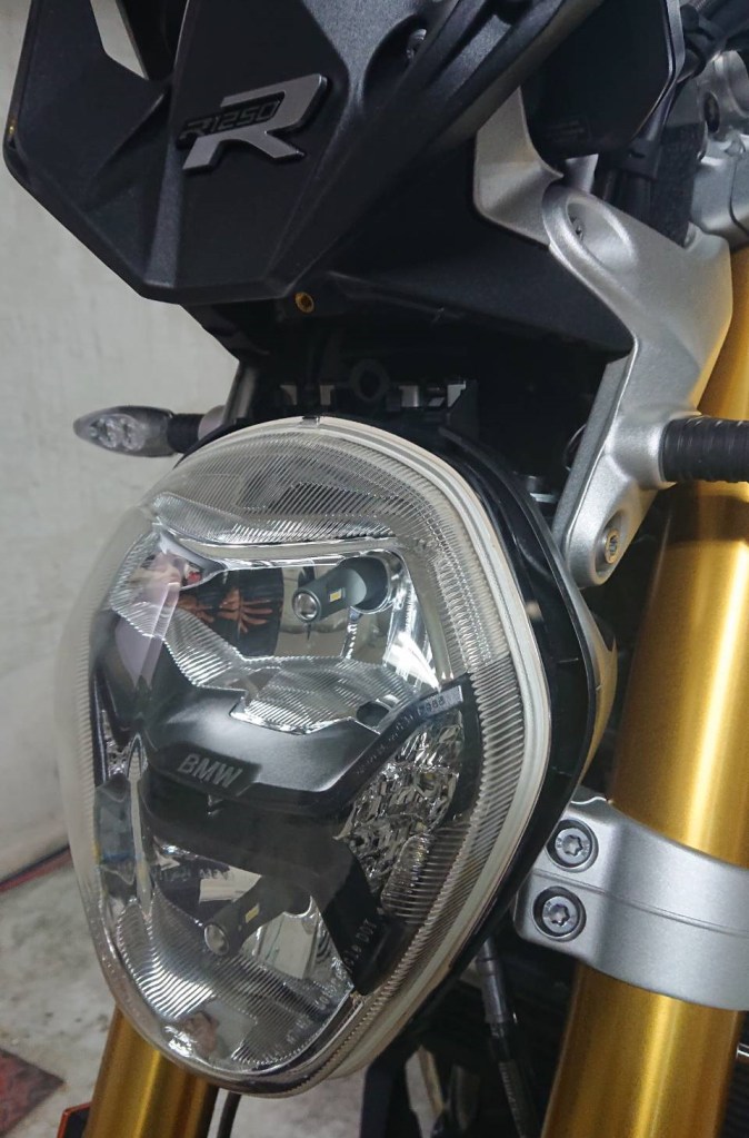 BMW R1250R LED HEADLIGHT – 「しまりす堂」情報BOX